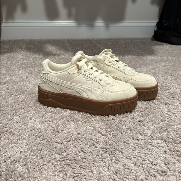 Puma | Shoes | Puma Womens Cream Platform Sneakers | Poshmark
